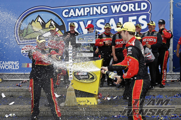 Camping World Rv Sales 301 Logo